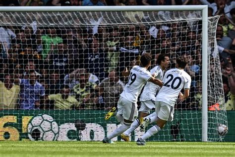 Foto Babak Pertama Leeds Vs Chelsea Diwarnai Blunder Mendy The