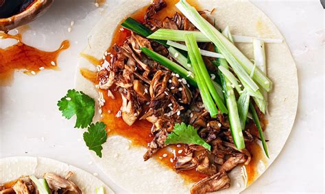 Crispy Peking Duck Pancakes SO VEGAN