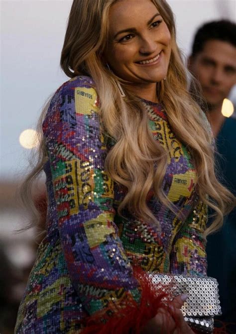 Zoey 102 New Images From Zoey 101 Sequel Film Released