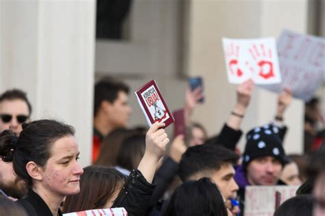 Kako da zaštite svoj telefon na protestu