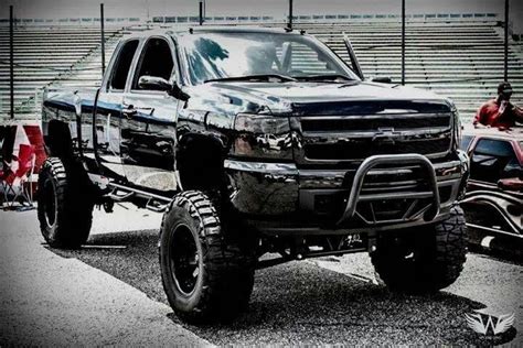Pictures Of Jacked Up Trucks Jacked Up Chevy Lifted Chevy Trucks Gm