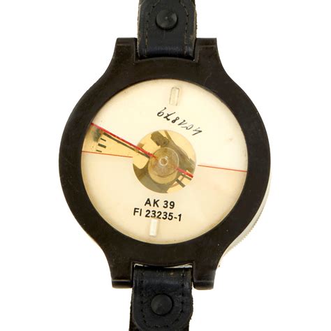 Original Wwii German Luftwaffe Aviator Ak 39 Wrist Compass