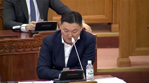 Ц Идэрбат Хөдөө аж ахуйг дэмжих сангийн өрийг барагдуулсны дараа