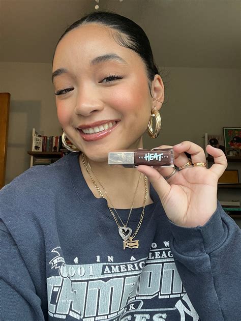 Fenty Beauty By Rihanna Gloss Bomb Heat In Hot Chocolit Gives You Plump