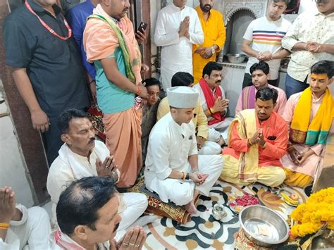 Ujjain News केंद्रीय मंत्री ज्योतिरादित्य सिंधिया ने किए भगवान महाकाल
