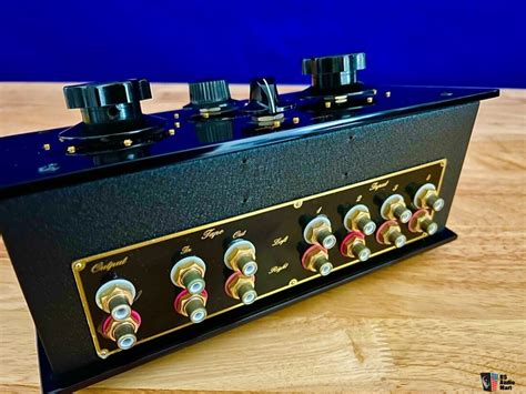 dual mono passive volume control with 4 input selector and tape monitor moth audio pv4 photo