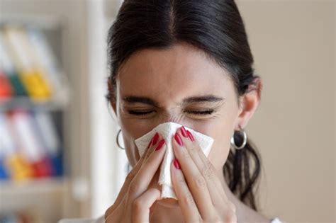 Snorting Other Peoples Snot Could Cure Hayfever And Relieve