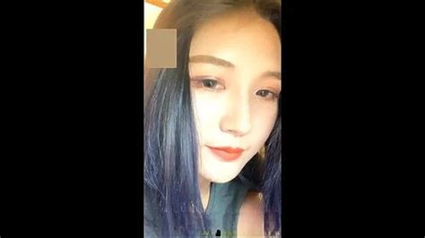 Watch 维依踢裆鞭打刷礼物 Femdom Ballsucking Chinese Mistress Porn Spankbang