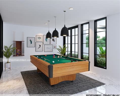 Desain Entertainment Area Rumah Klasik Modern 25 Lantai Ibu Lyl Di