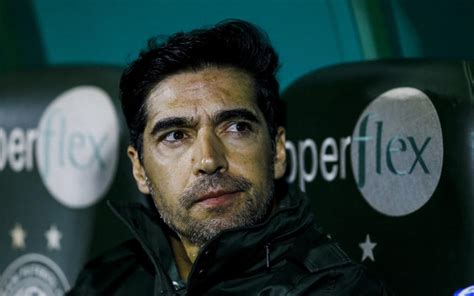Mudança Do Palmeiras é Fundamental Para Permanência De Abel Ferreira