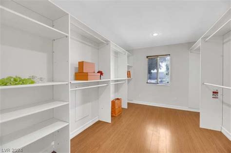 5714 Via Olivero Ave Las Vegas Nv 89146 Mls 2581729 Redfin