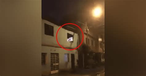 Youtube Mira película erótica con la ventana abierta y cambia de canal al ser descubierto