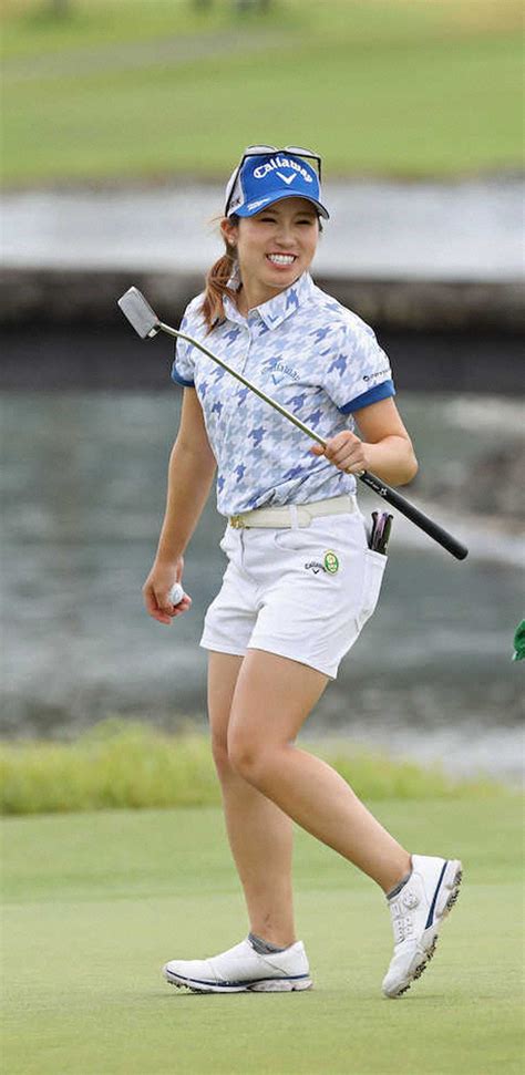 8番でパーをセーブして笑顔を見せる西村（代表撮影） スポニチ Sponichi Annex スポーツ