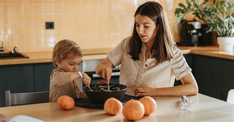 habilidades que padres pueden enseñar a los hijos antes de los