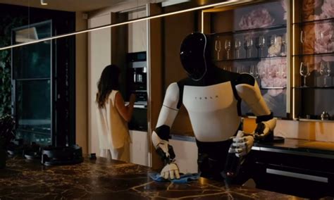 Tesla At Risk Of 95 Crash Claims Billionaire Hedge Fund Manager