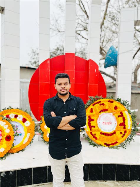 Sohel Rana আন্তর্জাতিক মাতৃভাষা দিবসে ভাষা শহীদদের