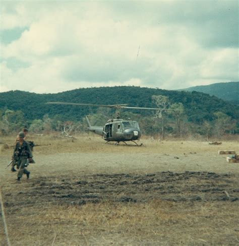 Combat Assault Charlie Company Vietnam 1966 1972