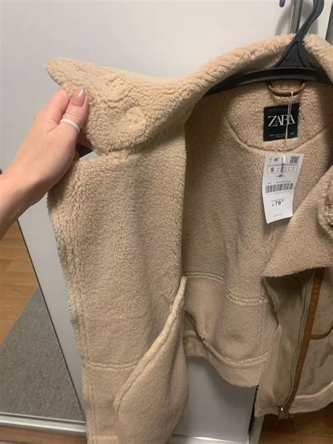 شفتو جاكيتات زارا الشتوية اسعارها 500 800 ريال لقيتها بـ150 250 ريال والجودة ولااااا غلطة