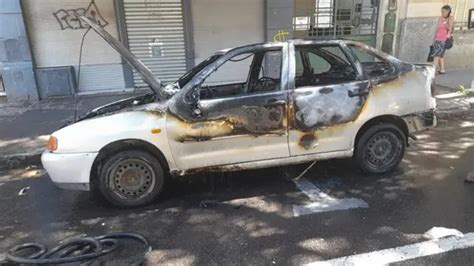 Incendió Su Auto Para Evitar Que Se Lo Secuestren
