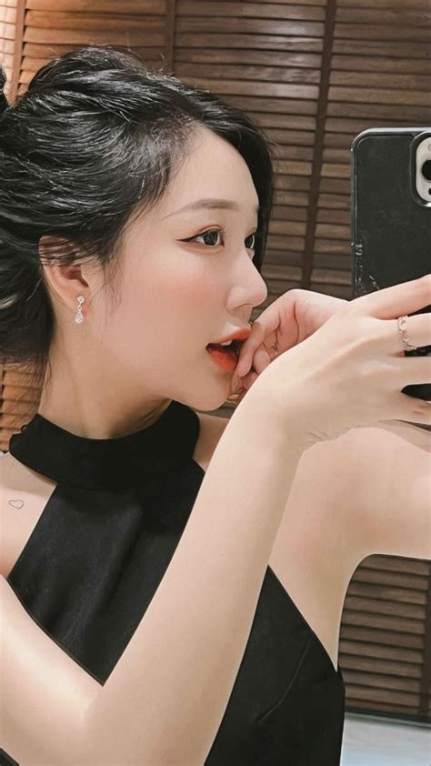 Ghim Của Ngọc Thu 🍂 Trên Selfie Nữ Thần Con Gái Hình ảnh