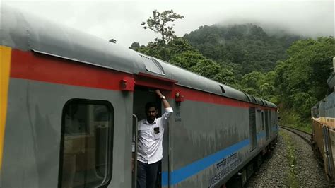 Vistadome Coach Mangalore To Bangalore Train Journery Youtube