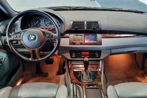 В продаже Bmw X5 E53 с тюнингом от Sbarro таких построили только два