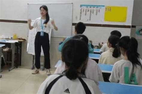 “星光”宣讲党史入人心实践活动社会