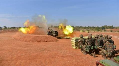 အနောက်ပိုင်းတိုင်းစစ်ဌာနချုပ်၏ အဓိကစခန်းကြီးဖြစ်ပြီး အတွဲလိုက်ပစ်ဒုံးကျည်များ တပ်ဆင် ထားသည့် အမ