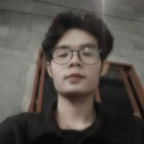 Nguyễn Hoàng Nhật Huy Nhnhwi03 On Threads