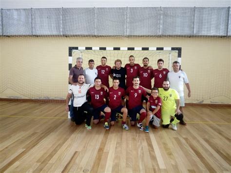 Três jogos três vitórias Equipa de Futsal do Torreense começou em grande