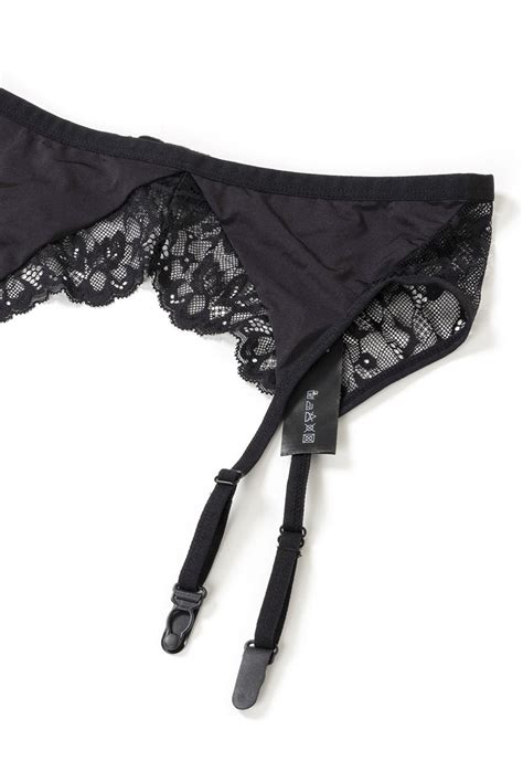 Bellastia 3 Pcs Set ワイヤー入りブラ＆ガーターベルト＆タンガ3点セット・ブラック Obsessive 高級sexy