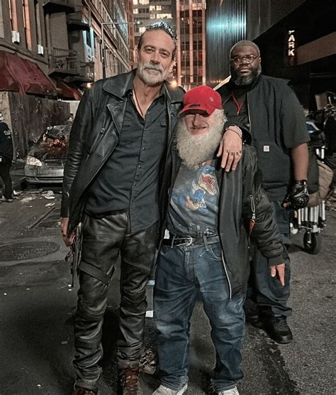 Negans Outfit In Dead City Rthewalkingdead