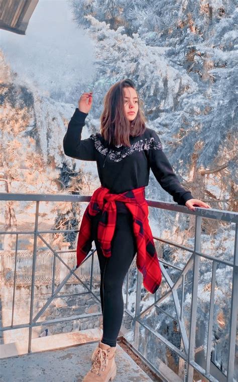 𝐃𝐞𝐧𝐢𝐳𝐓𝐮𝐚𝐧𝐚 adlı kullanıcının Tuana m panosundaki Pin Moda kıyafetler