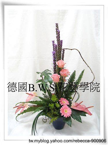 Rebecca B W S Xuite Flower Arrangements