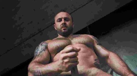 Muscle Vids Russian Bodybuilder Solo Flex Cum
