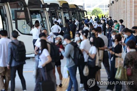 韩国登记人口连续三年减少，单人户逼近千万地方政府男性