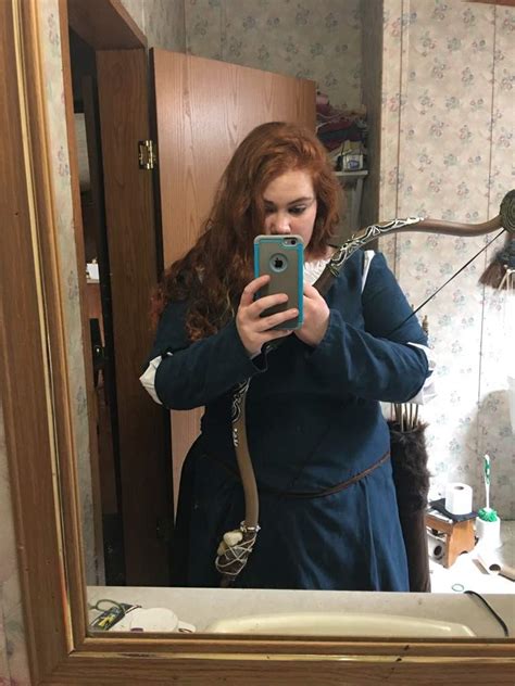 Queen Elinor Brave Disney Cosplay Amino