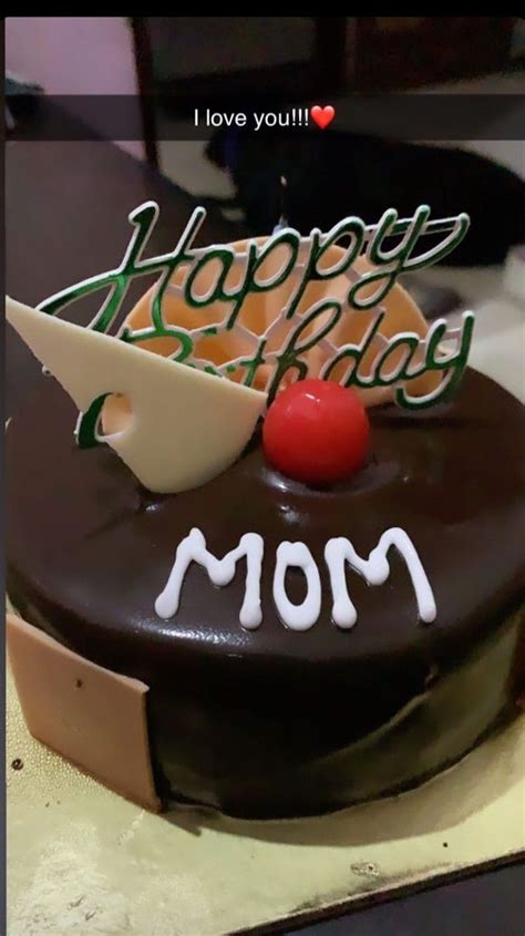Happy Birthday Mom Chocolate Cake