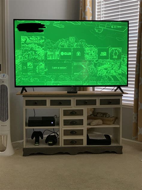 Monitor Keeps Flickering On And Off Anyone Know Why This Would Be Thanks R Monitors