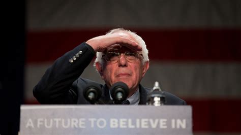 Bernie Sanders Joins Striking Uaw Workers On The Picket Line Fox Business