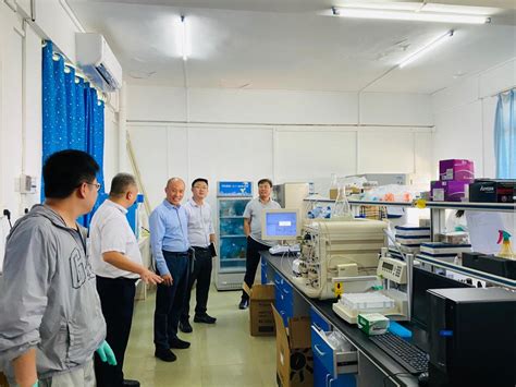 学校科技处处长到国家耐盐碱水稻技术创新中心华南中心调研 滨海农业学院