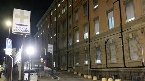 Infermiere E Guardia Aggrediti Nella Notte Al Pronto Soccorso Di Novara