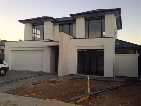 Cladding And Rendering Straight Cut Rendering