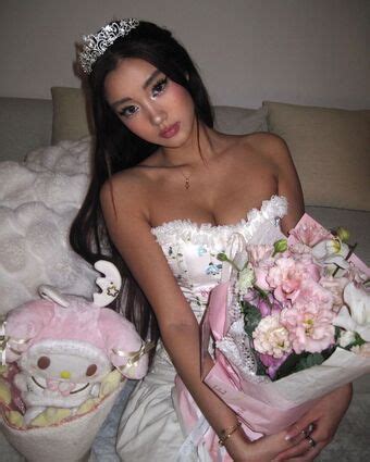 Ari Noeeeliiiiia Nopearii Nude Leaks Onlyfans Leaked Models