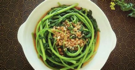 loại rau xanh không chứa thuốc trừ sâu được ví như thần dược mát gan tốt cho tiêu hóa