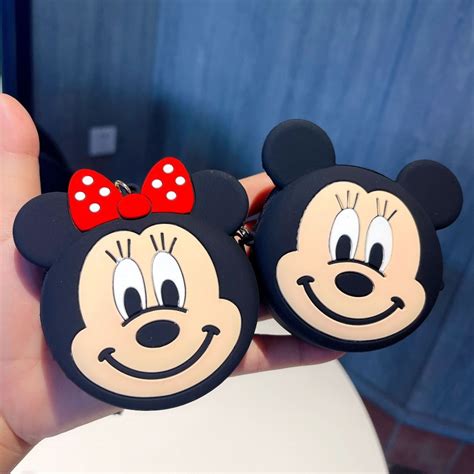 جاسوئیچی و کیف سیلیکونی طرح میکی ماوس 84 142 فروش عمده