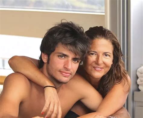Carlos Sainz En La Intimidad Todo Lo Que No Cuenta El Joven Y Guapo
