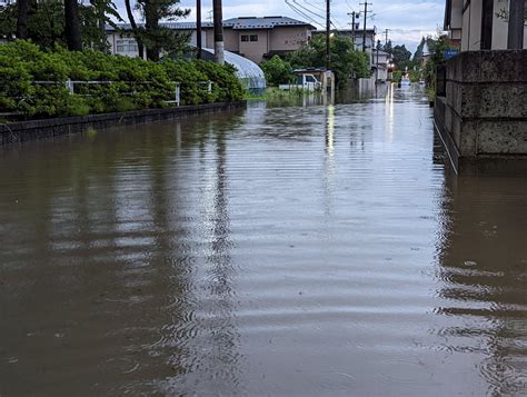 災害火災画像速報ニュース2 On Twitter Rt Gt8vulzrg7buafo 【現地の様子】交通情報 大雨で道路冠水してる