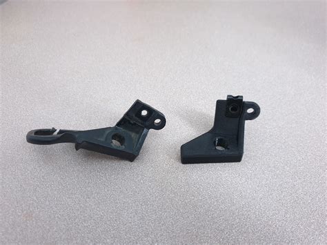 Stl File Yamaha R1 Front Brake Reservoir Bracket・3d Printer Model To
