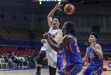 Meralco rebounds from TNT loss, deals NLEX 4th straight defeat